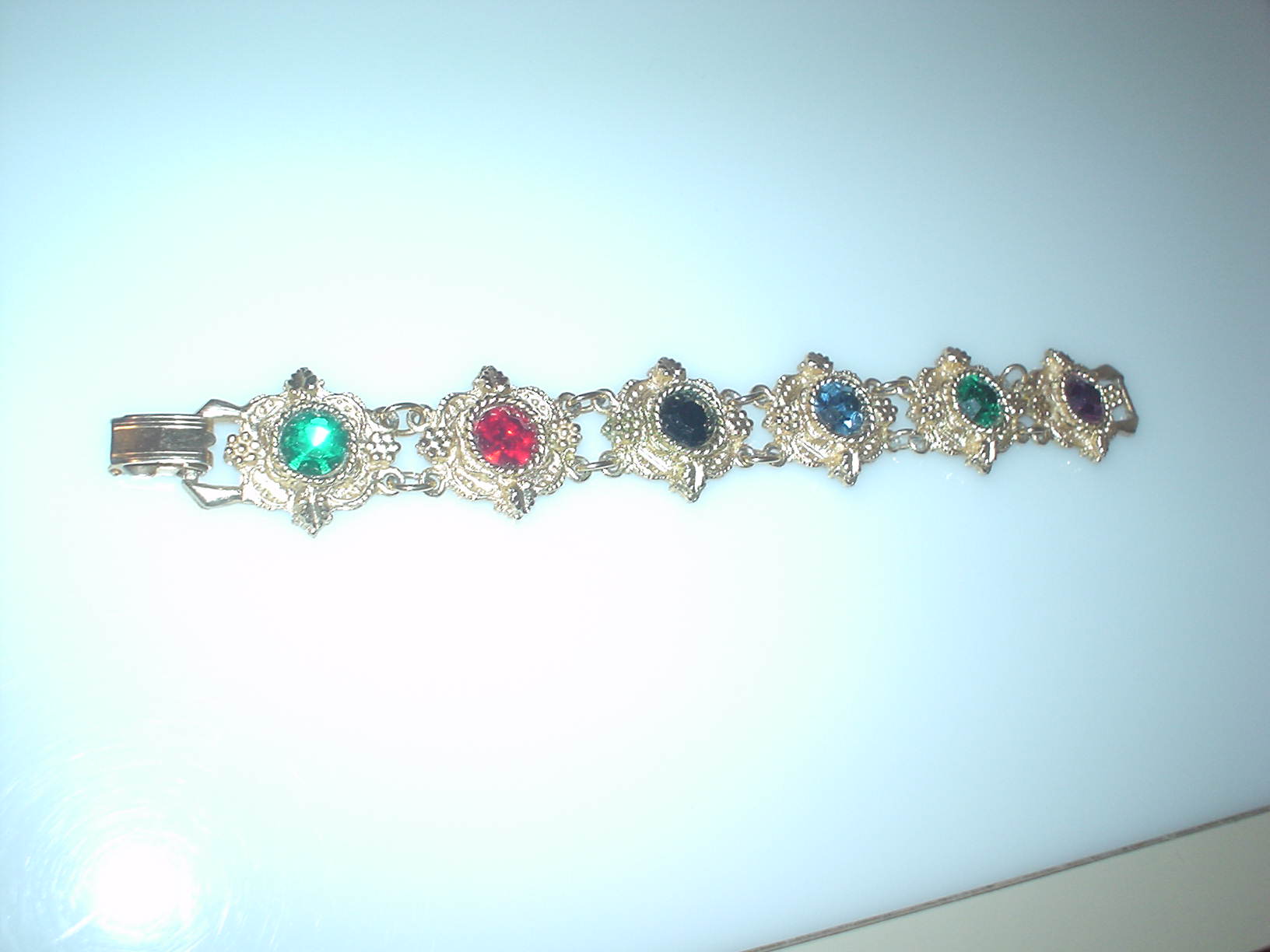 Rhinestone 6 inch bracelet "PL"